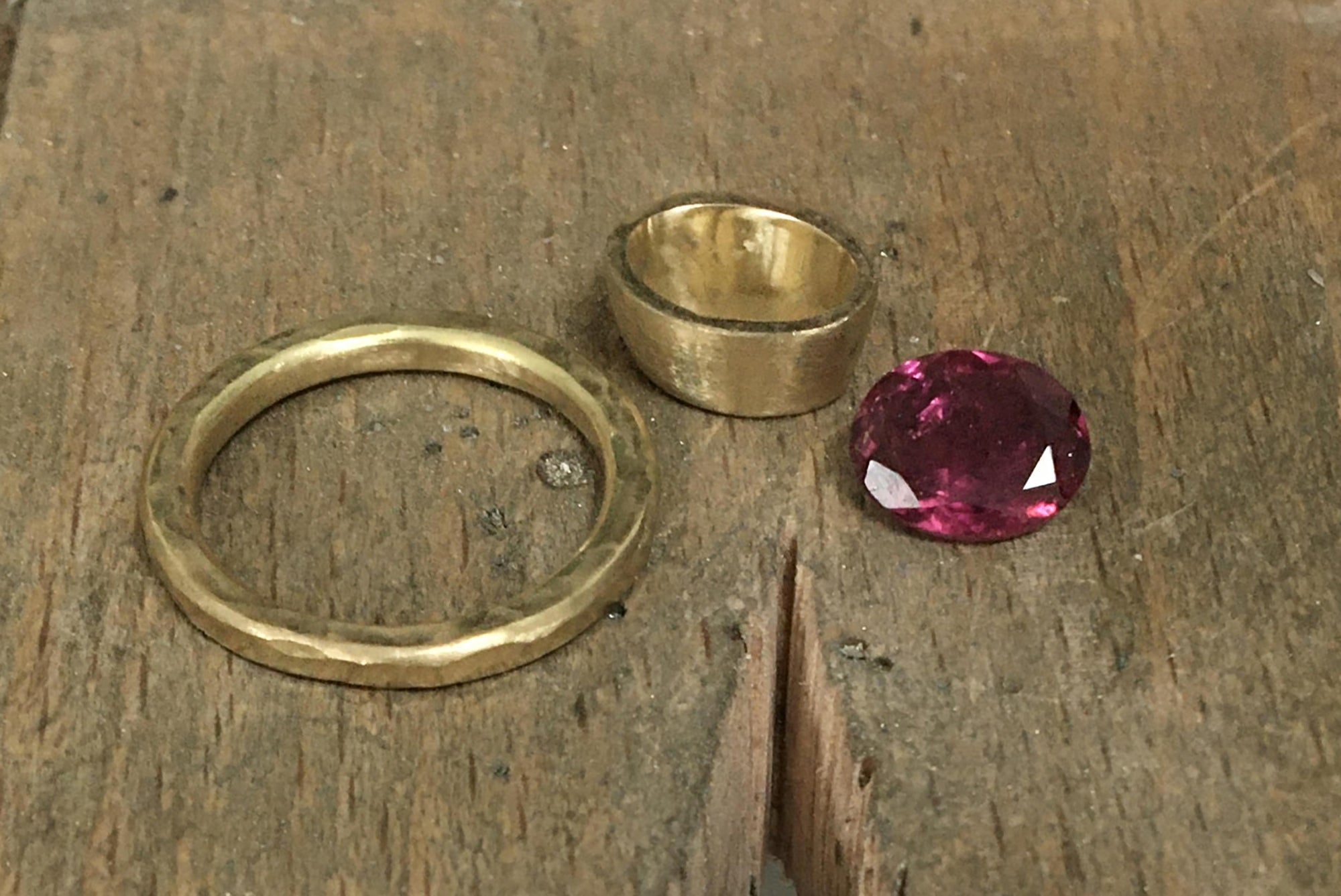 The Heartfelt Joy of Creating Meaningful Jewellery – Deborah Murdoch